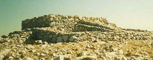 historicidad Biblia, arqueología, Adam Zertal, Zvi Koenigsberg, monte Ebal